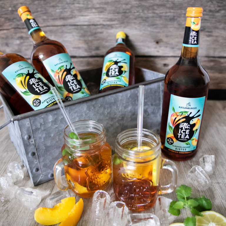 Alc. ICE TEA – Alkoholischer Eistee mit Fruchtwein versetzt