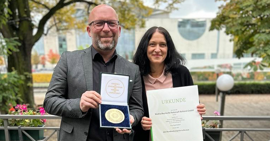 Wolfra mit Bundesehrenpreis ausgezeichnet